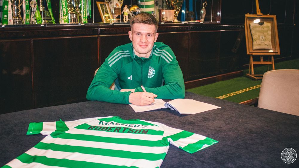 B Team Captain Mitchell Robertson signs new two-year deal